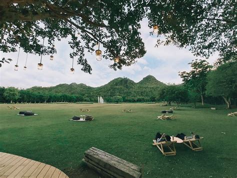 Village Farm To Café คาเฟ่สไตล์ฟาร์ม กาญจนบุรี Go Out ไปเที่ยวกันเถอะ