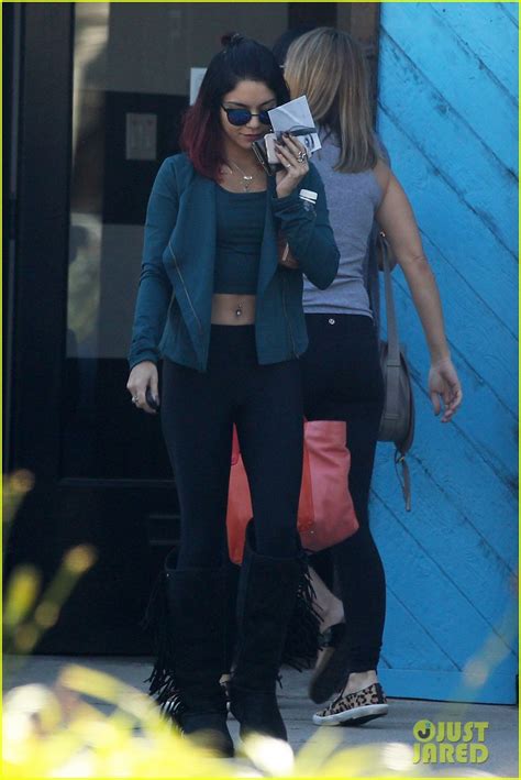 Vanessa Hudgens Shows Off New Black Hair And Bangs Photo 3246630