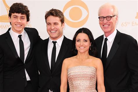 Julia Louis Dreyfus Sons Say ‘beat It On Final Day Of Chemo Page Six