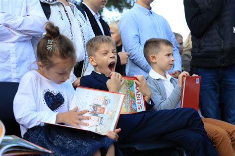ФОТО Смотрите как в школах по всей Эстонии отмечают 1 сентября
