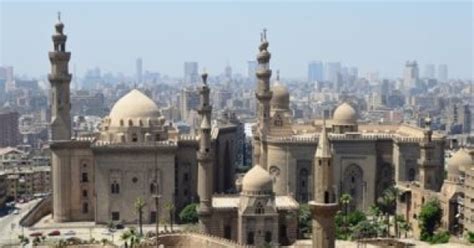 ميدان القلعة أهم ميادين القاهرة التاريخية أعاد الناصر محمد بن قلاوون