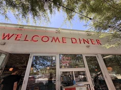 Welcome Diner Updated July 2026 1944 Photos And 1532 Reviews 929 E