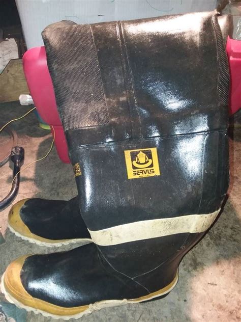 Pin By Victor H Tellez On Rubber Hip Waders For Men Fathers Day June Boots Victor Téllez Mens