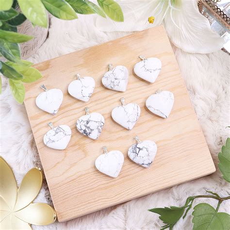 Howlite Heart Pendants Howlite Jewelry Natures Artifacts