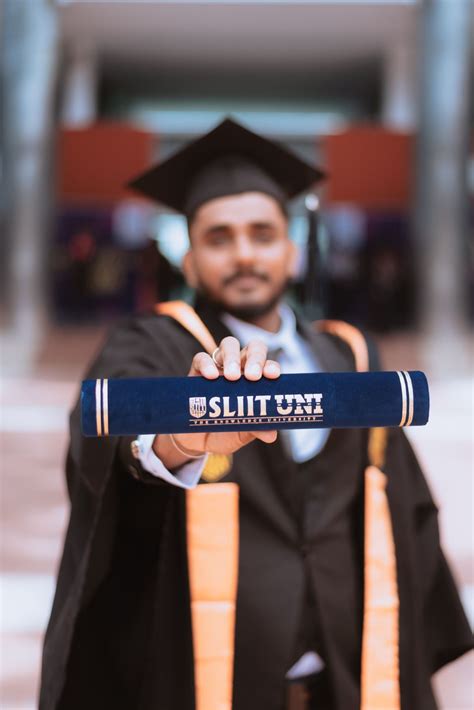Graduation Sliit Softwareengineering Informationtechnology Robert