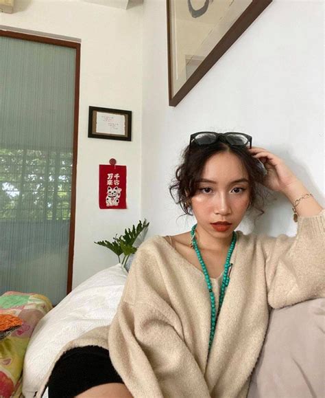 Con G I M Linh Hi M Hoi Khoe Body Ch T Ng T Tu I