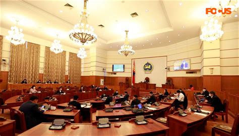 Төсвийн тухай хуульд нэмэлт оруулах тухай хуулийн төслийг яаралтай хэлэлцэхийг дэмжлээ