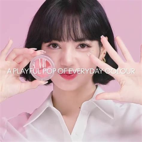 Lisa🐥×mac💄 Update 012021 Blackpink Lisa Blackpink Black Pink Yg