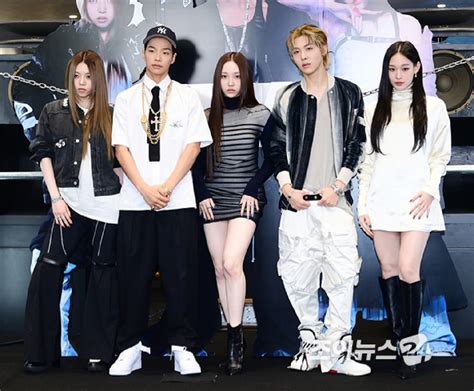 [포토] 신세계 3세·혼성 화제의 신인그룹 올데이프로젝트 데뷔