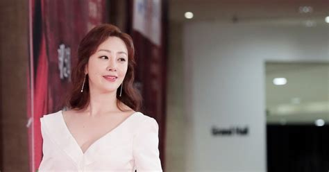 포토]오나라 우아한 드레스 자태