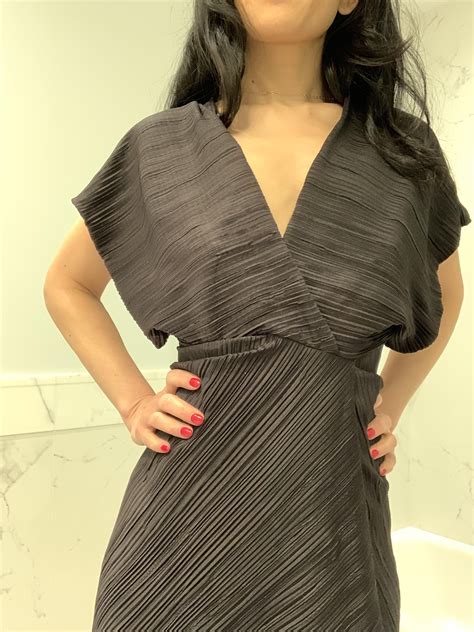 Greeting You In My Easy Access Dress For Our Date Rasiansgonewild