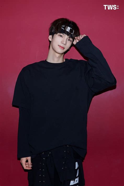 Tws 투어스 신유 과거 20년간 얼굴 변화 사진 모음 🆕새로 뜬 과사 추가 Daum 카페