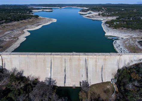In Bandera County Who Regulates The Land Around Medina Lake The Court
