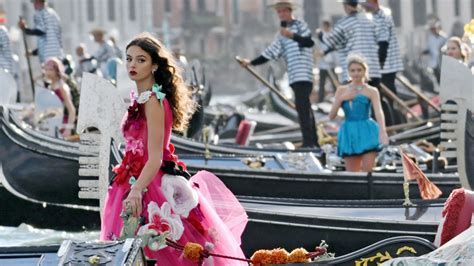 Deva Cassel Son Père Vincent Cassel Montre à Quel Point Il Est Fier De Sa Fille Grazia