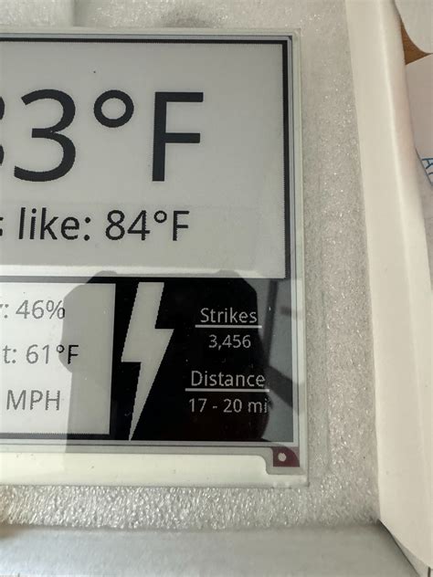 Obligatory Weatherflow E Ink Display Developers The Tempest Weather