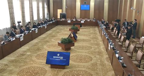 ШУУД Эмийн үнийн өсөлтийн шалтгаан нөхцөлийг хянан шалгах түр хорооны нотлох баримтыг шинжлэн