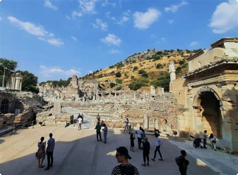 10 мест раскопок которые стоит посетить в Турции