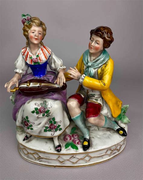 Яскрава порцелянова статуетка Німеччина 2 300 грн Предмети мистецтва Київ на Olx