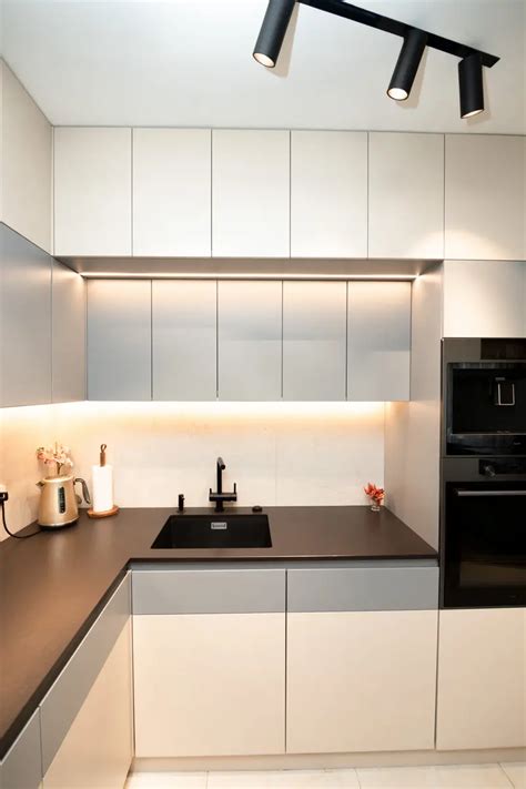 Кухня гостиная с рейками за 1 миллион рублей в московской квартире 99 фото и чертежей ЗАПИСКИ