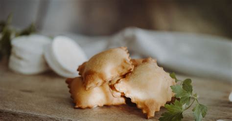 18 Tourtons Au Fromage De Chèvre