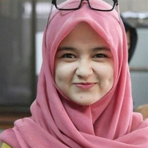 Fakta Mengenai Lesung Pipit Memang Manis Tapi Ia Sebenarnya Kecacatan