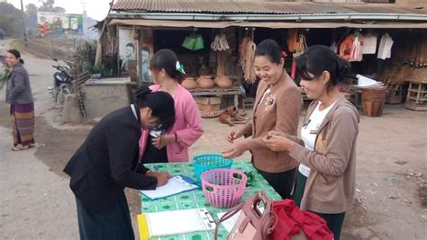 Dvb မြန်အောင် ဖဲကြိုးစိမ်းလှုပ်ရှားမှု ကျောင်းသားမိဘ ၄၀၀ ကျော် ပါဝင်လာ