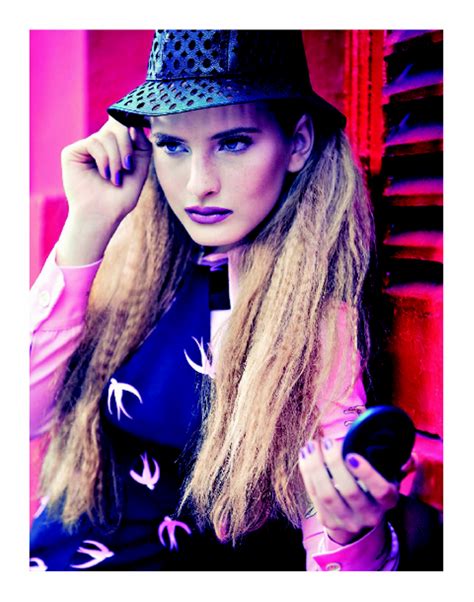 Anna T Quest Artists Models