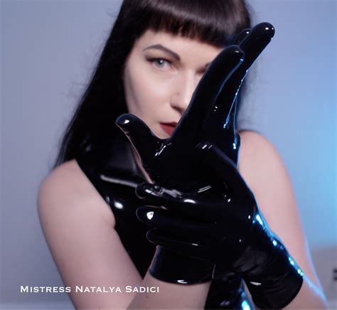 Imagine How Easily My Fingers Will Slide Inside You R Glovelove