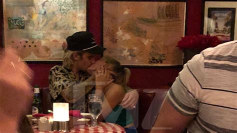 Justin Bieber And Hailey Baldwin Make Out During Dinner
