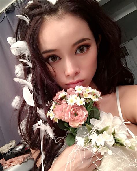 Model Sayoko Ozaki Gives Birth To A Son And ‘happie Nuts Revival