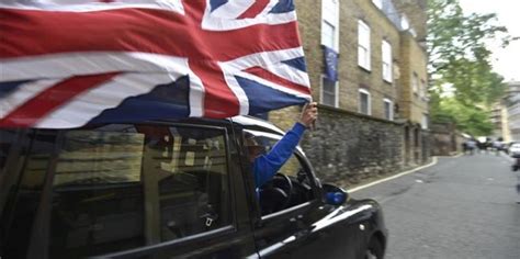 After Brexit European Left Calls For Massive Political Opposition