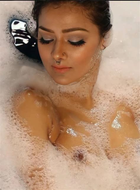 Namrata Malla Shows Off Glimpses Of Her Naked Boobs And Nipples In A Soapy Bathtub CareLessNaked