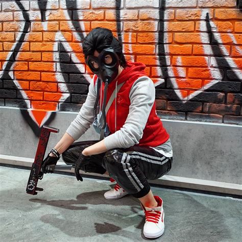 Elite Smoke Cosplay Feature Ellynell Darny3d
