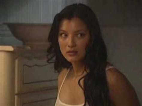 Kelly Hu E Hawaii