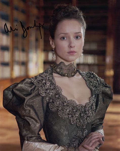 Alexandra Dowling Queen Anne In The Musketeers Hand Signed 10 X 8 Ph
