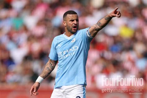 ‘here We Go 로마노 독점 보도 맨시티 ‘토트넘에서 온 카일 워커 대체자로 토트넘 윙백 노린다 레비와의 협상이 관건”