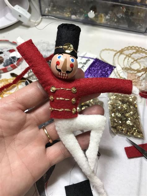 Nutcracker Felt Ornament Pattern Etsy Felt Ornaments Felt Ornaments Patterns Christmas Dolls