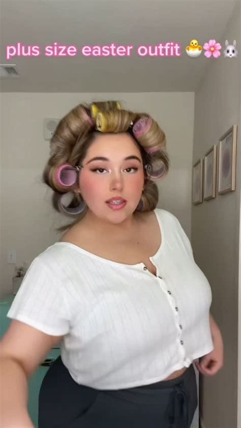 Esperanza Gonzalez 11espi • Instagram Photos And Videos