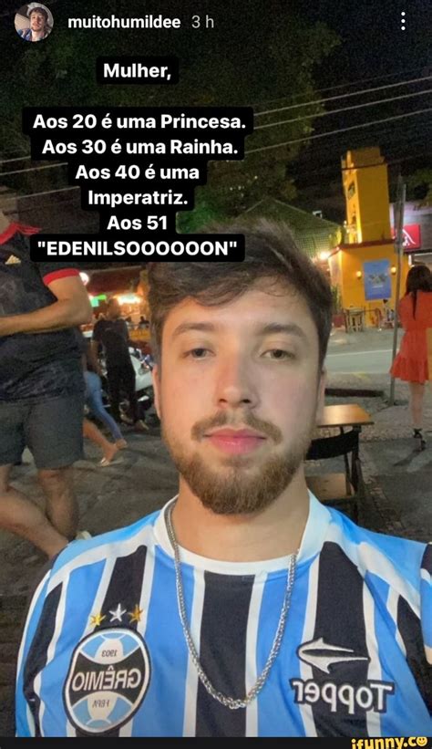 Q Botei O Celular No Banheiro Para Filmar Minha Prima Tomando Banho E