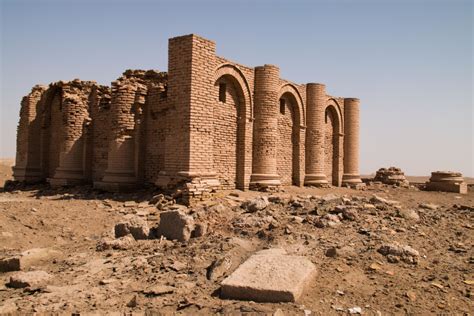 الشكل — جامع سامراء الكبير الملوية ، صلاح الدين صمم في العراق