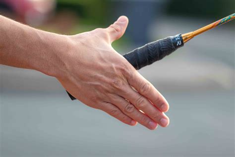 The Badminton Grip How To Hold A Badminton Racket And More Strings And Paddles