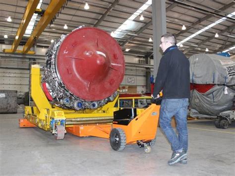 Electric Tugs Transforming The Aerospace Industry Tractive Power