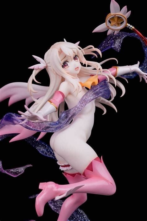プリズマイリヤ 変身イリヤちゃん ガレージキット 塗装済み 完成品 グリズリーパンダ Fgo Figure Garage Kit ワンフェス