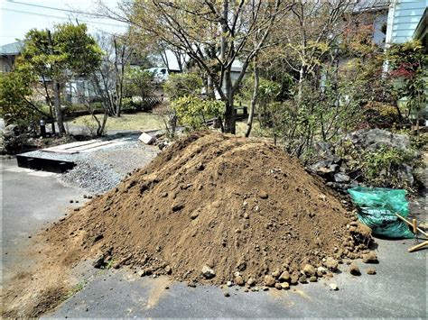 築山完成！！ バイクと庭とトロッコと