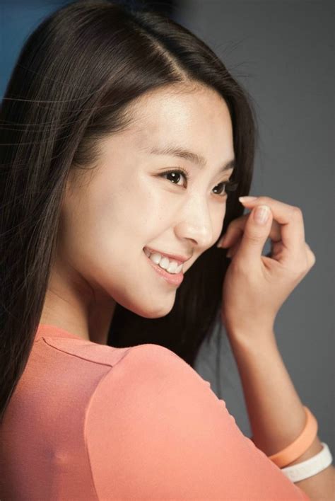 Yoon Bora Picture 윤보라 Hancinema Yoon Bora Picture 윤보라 Hancinema