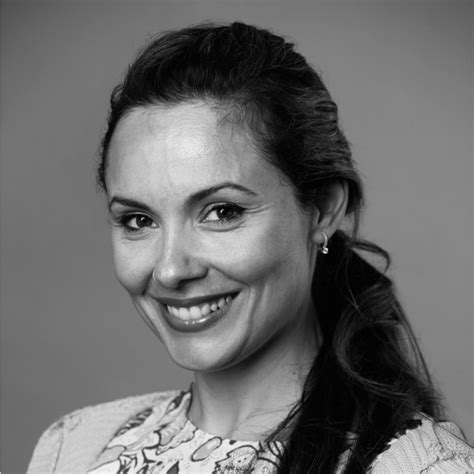 Raluca Olteanu Sr Sales Excellence Manager Us Gps Microsoft