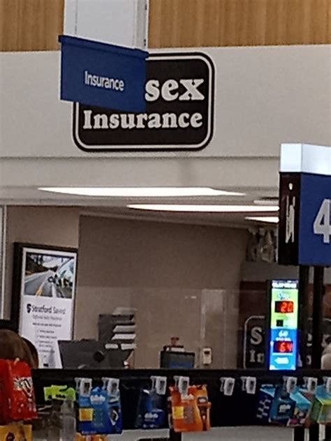 Street Signs That Make You Go Huh Cameraderie