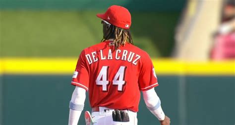Just In Brady Singers Unexpected Words To Elly De La Cruz Leave Reds