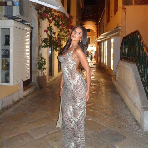 Gracey Dorling New Kit Whos This😍 This Is Fully A Pinch Me Moment