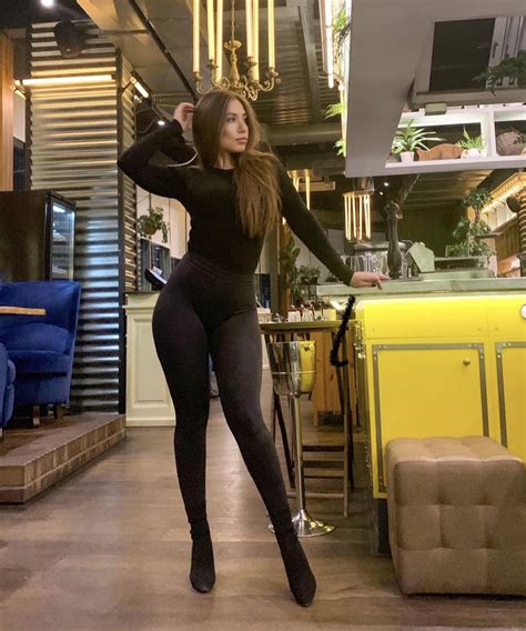 Elina Elinaaa 1575 R Grambaddies